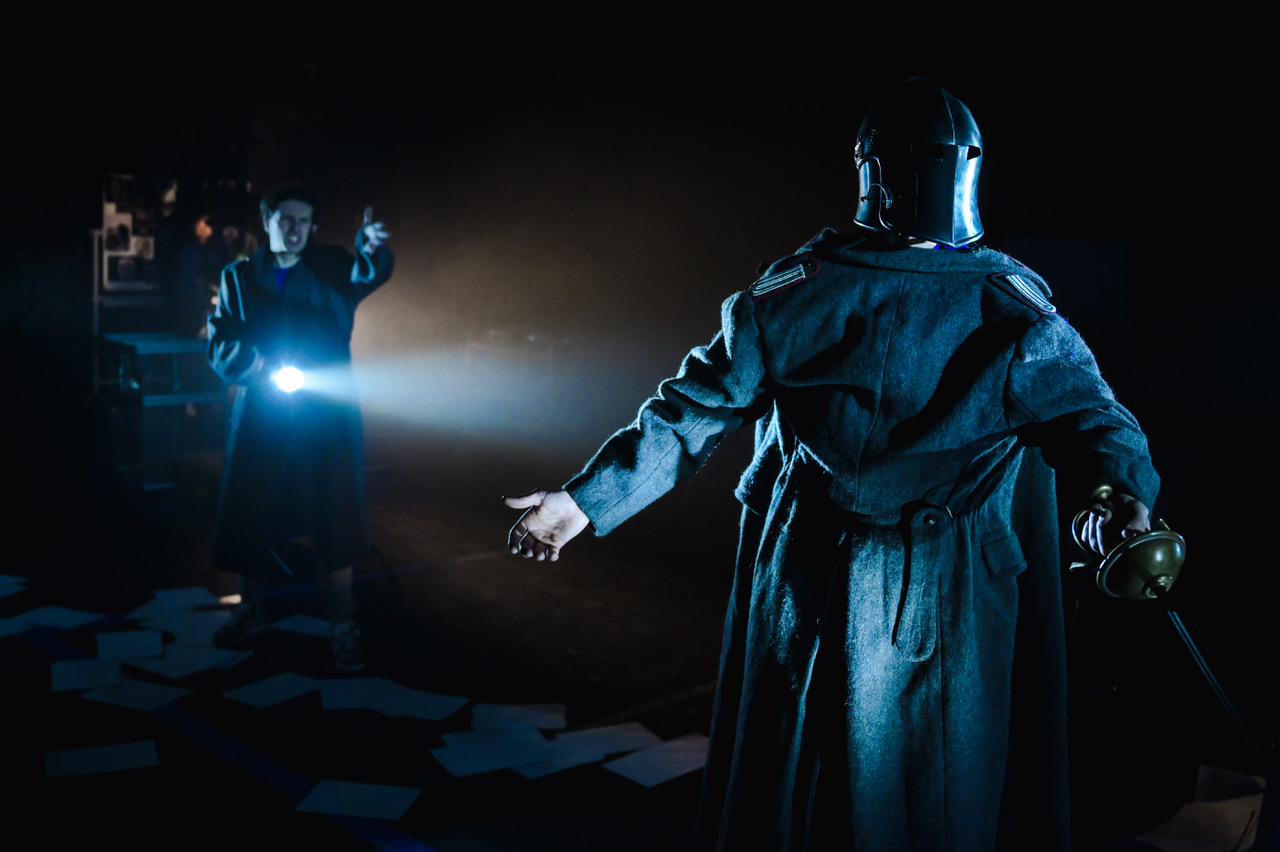 Review Hamlet, Lazarus Theatre Company, Southwark Playhouse, Elephant ...
